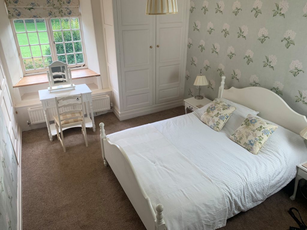 The Farmhouse - Stancombe Manor